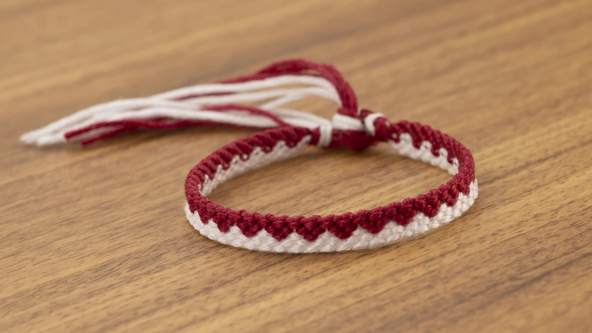 10 Must-Try Macrame Bracelet Patterns for Every Crafter – Handy Knots